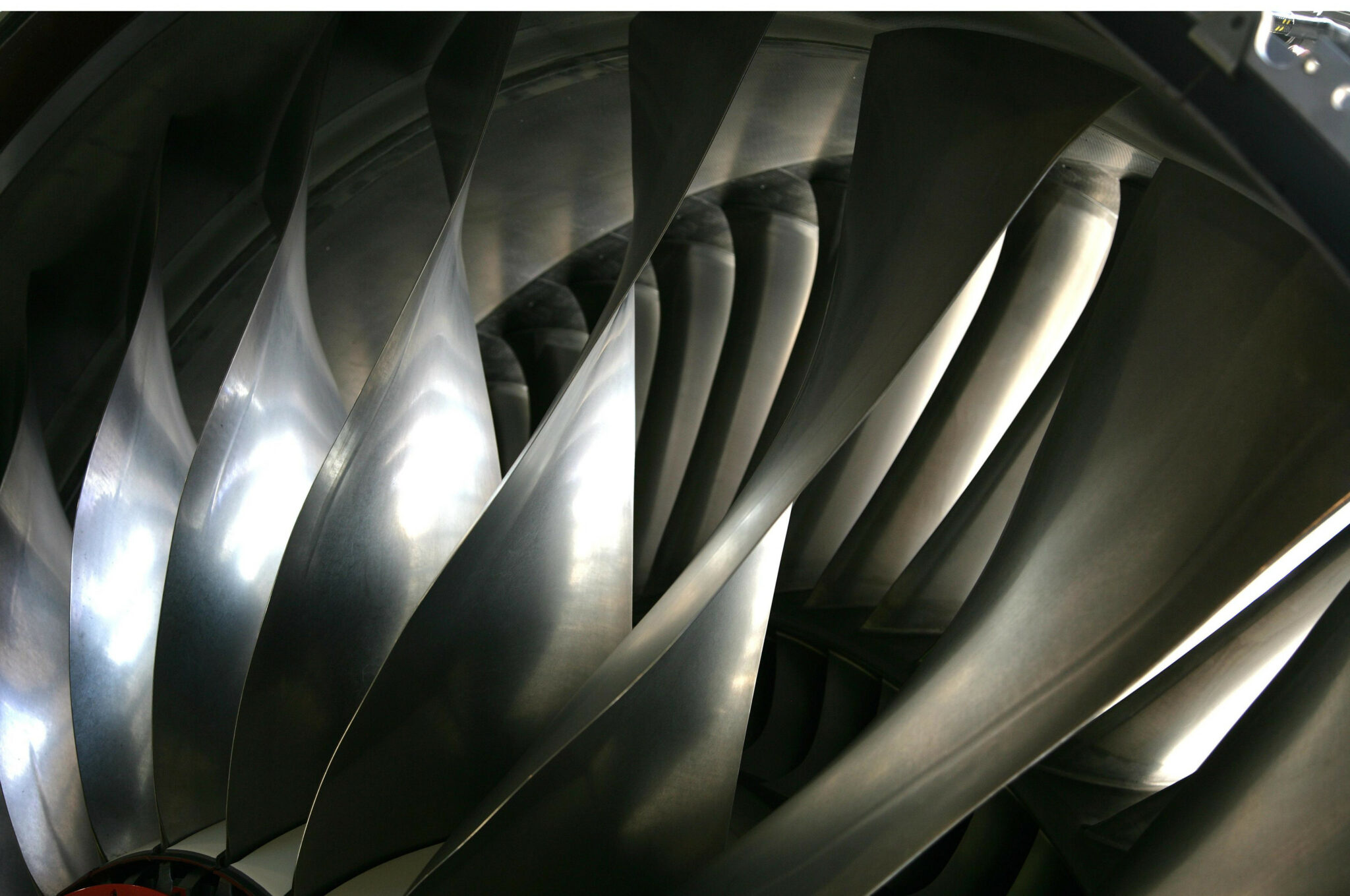 AIRBUS A380 : LARGEST, LATEST & BEST AIRCRAFT 3 : ENGINES | Global Odyssey